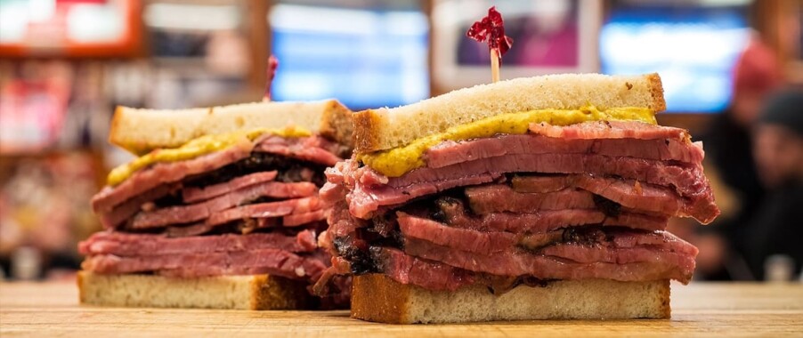 15 Best Foods in NYC You Must Try [+ Where to Find Them]