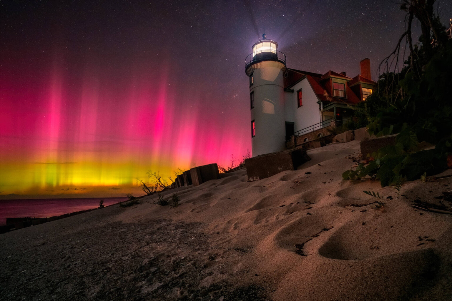 Northern Lights in Michigan - Best Time and Places