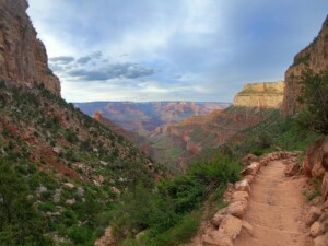 Rim to Rim Grand Canyon Hiking Guide + Trail Map