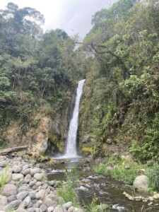 15 Mejores Cascadas en Costa Rica + Mapa