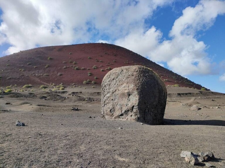 10 Best Hikes in Lanzarote + Trail Map
